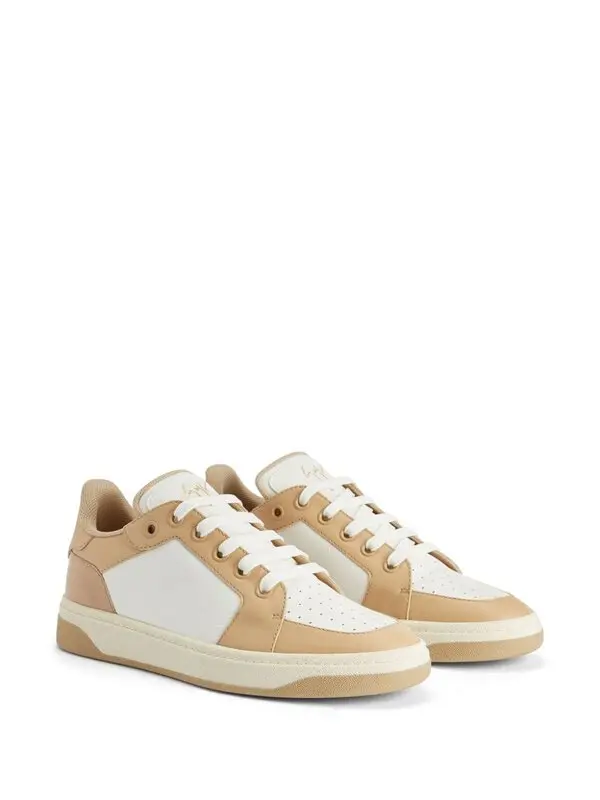 GIUSEPPE ZANOTTI Low-top Sneakers - White