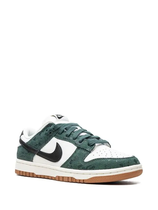 Nike Dunk Low Snake Sneakers - Green