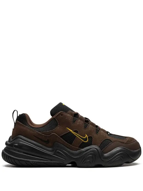 Nike Tech Hera Sneakers - Brown