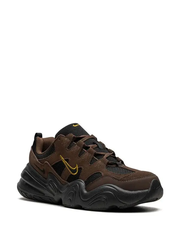 Nike Tech Hera Sneakers - Brown