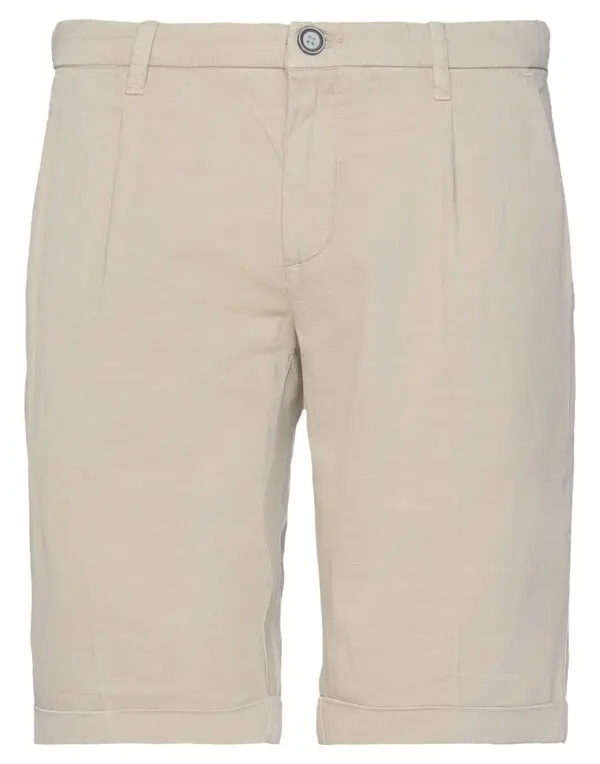 YES ZEE BY ESSENZA Woven Solid Color Shorts