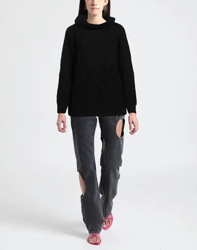 VANESSA SCOTT Turtleneck Knit Top