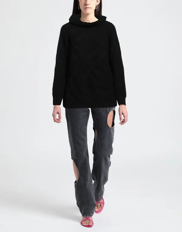 VANESSA SCOTT Turtleneck Knit Top