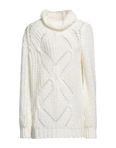 VANESSA SCOTT Turtleneck Knit Top - White