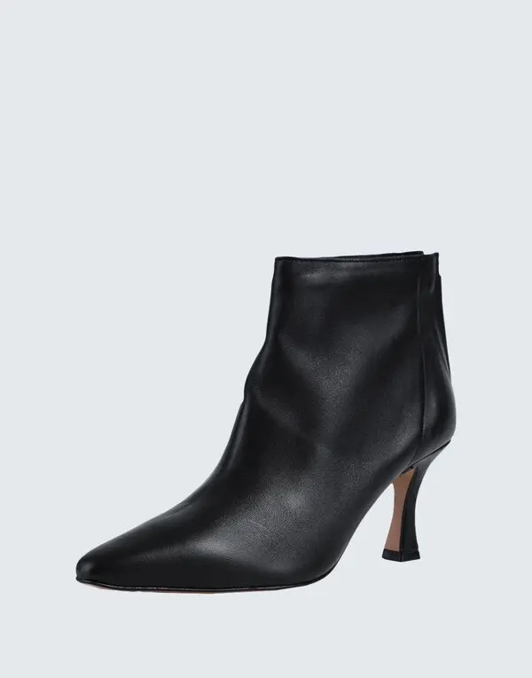 BIANCA DI Leather Ankle Boots - Black