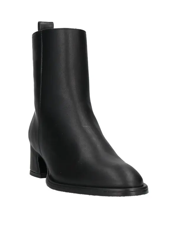 EQUITARE Callie Ankle Boots - Black