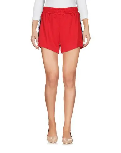 CHIARA FERRAGNI Shorts - Red