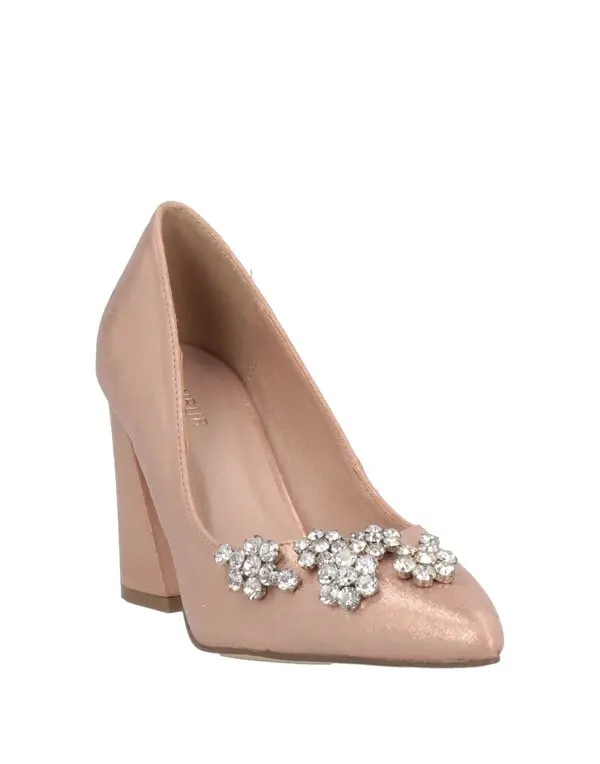 Menbur Crystal Embellished Pumps