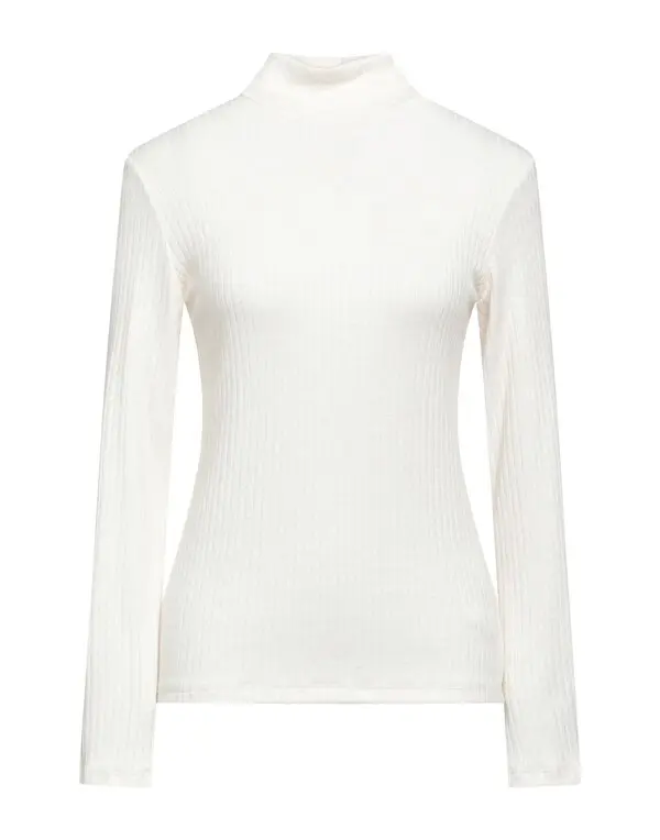 BERNA Turtleneck Top - White