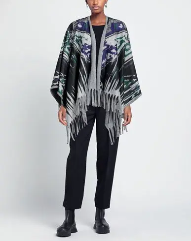 BRAND UNIQUE Geometric Print Cape