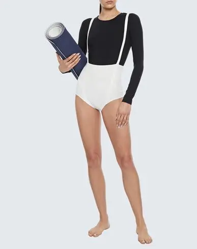 Live The Process Shorts & Bermuda Shorts Size Viscose, Polyester