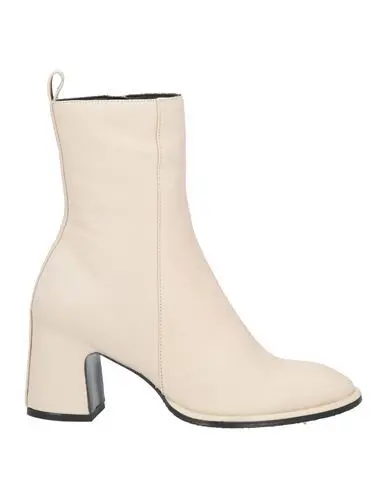EQUITARE Eleonor Ankle Boots In Soft Leather