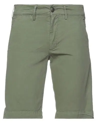 40WEFT Solid Casual Shorts