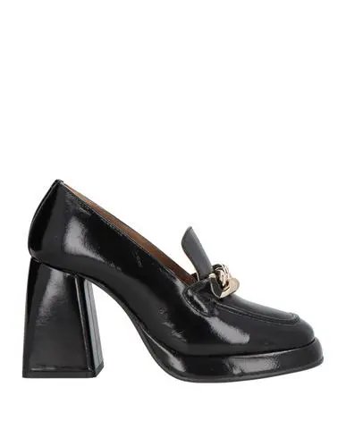 EMANUÉLLE VEE Loafers