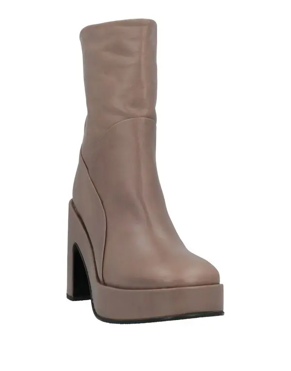 EQUITARE Aiden Ankle Boots In Soft Leather - Grey
