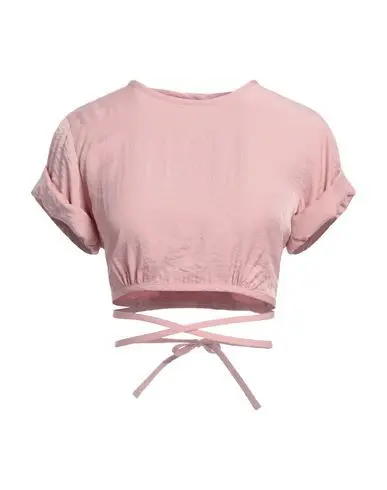 SOALLURE Crop Top - Pink
