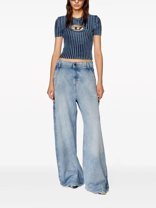 Diesel® M-Anaheim Logo-Plaque T-Shirt In Blue - 50% Off | Editorialist