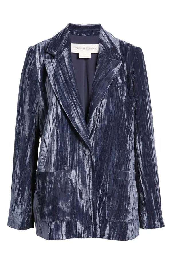 Treasure & Bond Relaxed Fit Textured Velvet Blazer
