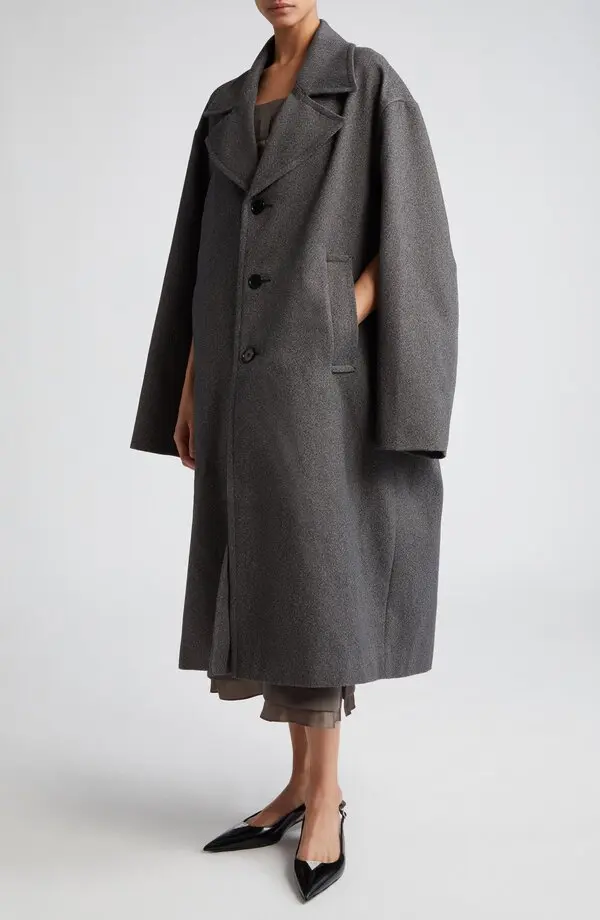 Commission Cape Coat