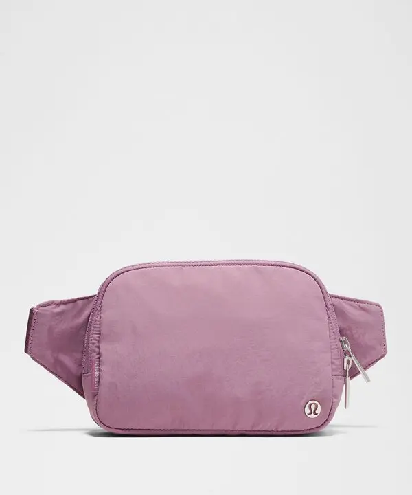 Lululemon Everywhere Belt Bag Large 2l - Lavender Lux