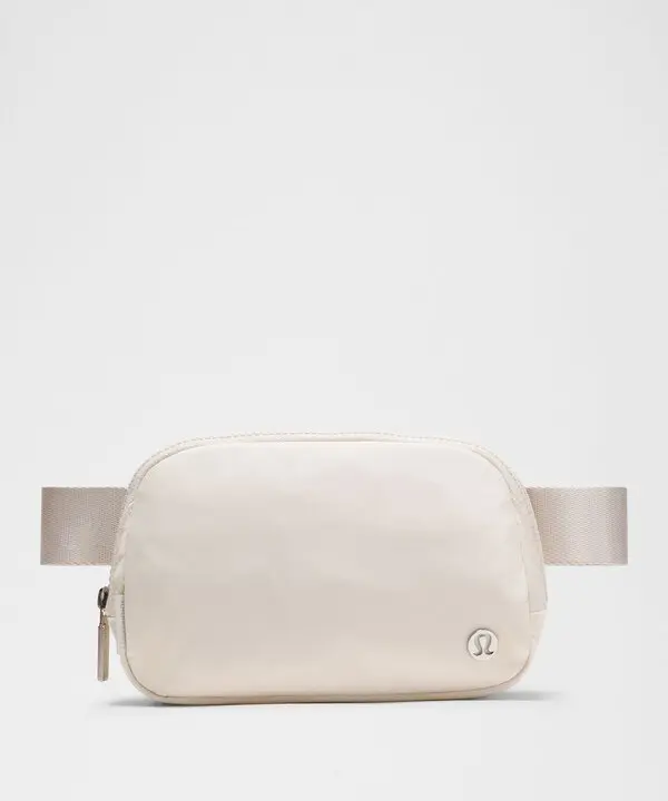Lululemon Everywhere Belt Bag With Long Strap 1l - Light Ivory/silver