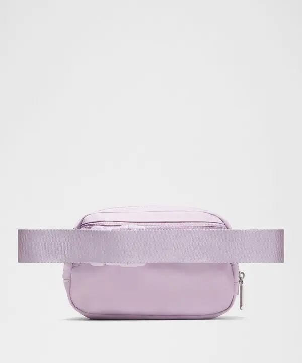 Lululemon Everywhere Belt Bag With Long Strap 1l