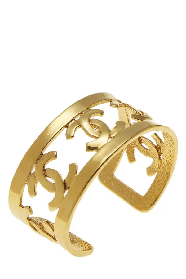 Chanel Cc Cuff - Gold