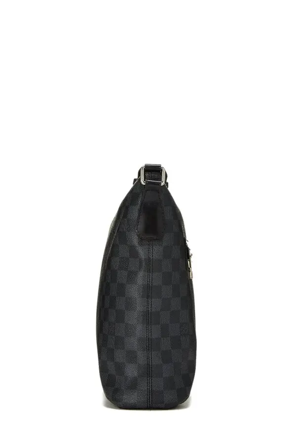 LOUIS VUITTON Damier Graphite Mick