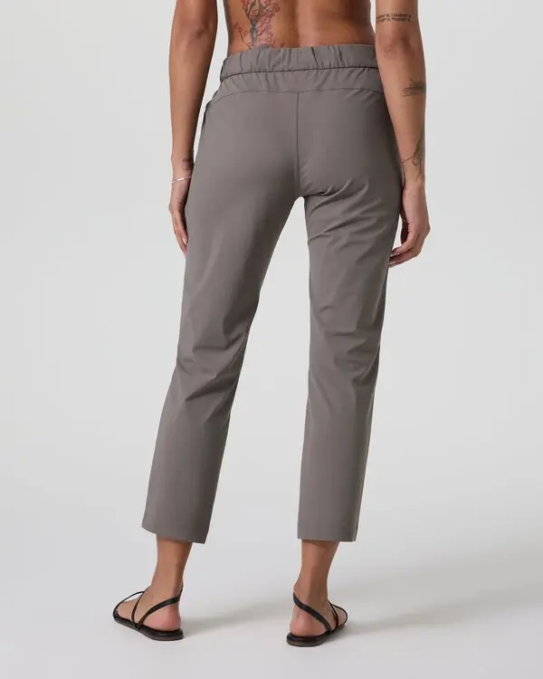 Vuori Miles Ankle Pants - Chia