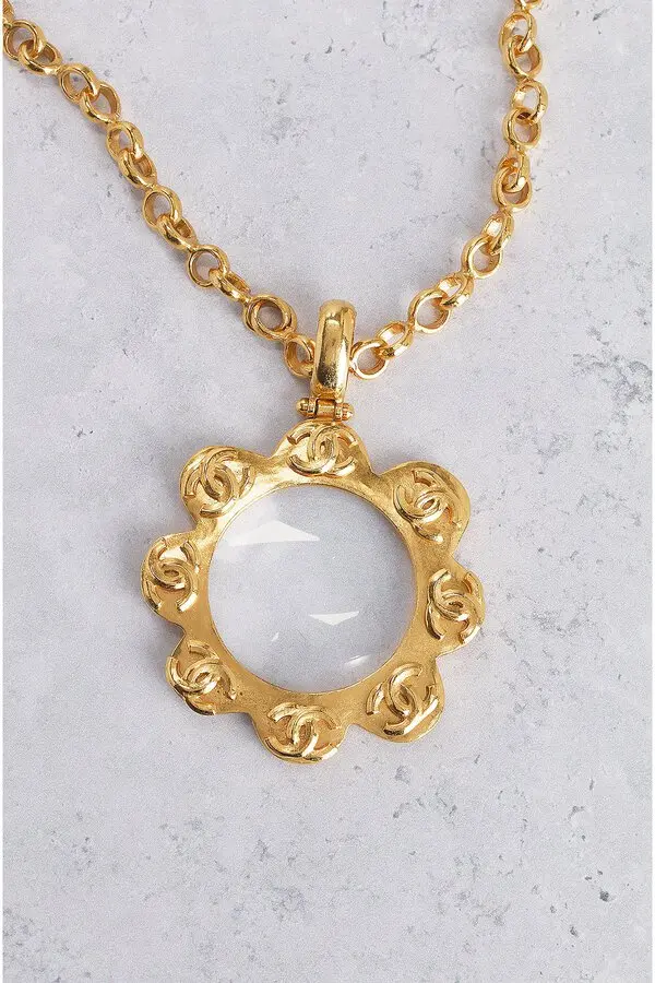 Chanel 1996 Magnifying Glass Necklace