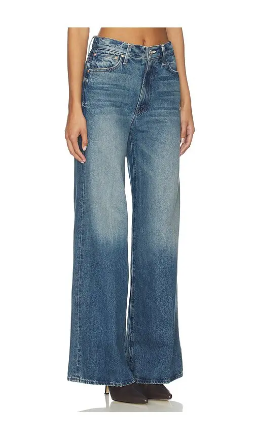 MOTHER The Ditcher Roller Zip Sneak Jeans - Remember When