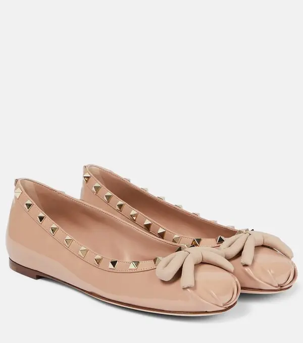 Buy Valentino Garavani Rockstud Ballet Flats Pink At 30% Off
