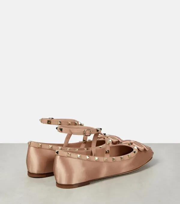 Valentino Garavani Rockstud Satin Ballet Flats - Neutrals