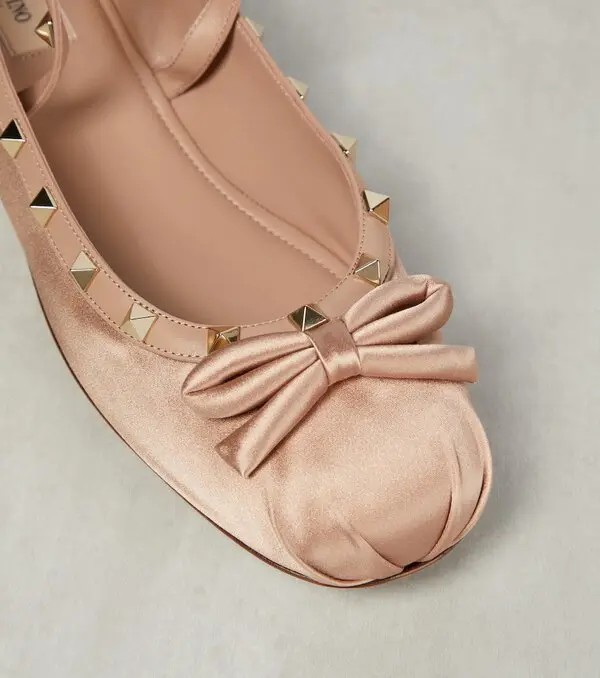 Valentino Garavani Rockstud Satin Ballet Flats - Neutrals