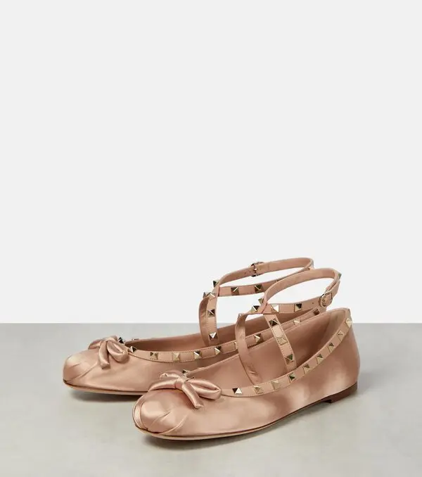 Valentino Garavani Rockstud Satin Ballet Flats - Neutrals