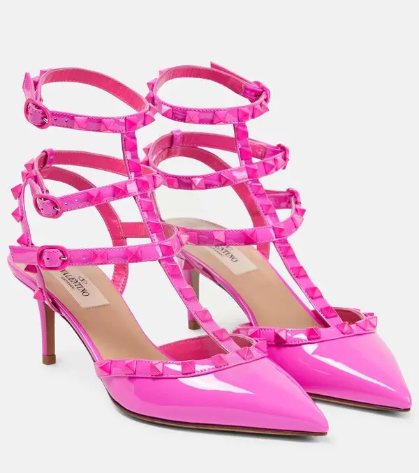 Valentino Garavani Rockstud Patent Leather Pumps - Pink