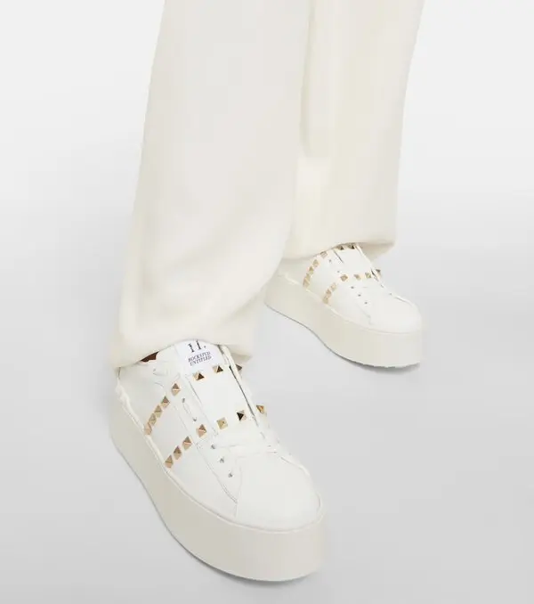 Valentino Garavani Rockstud Untitled Leather Platform Sneakers - White
