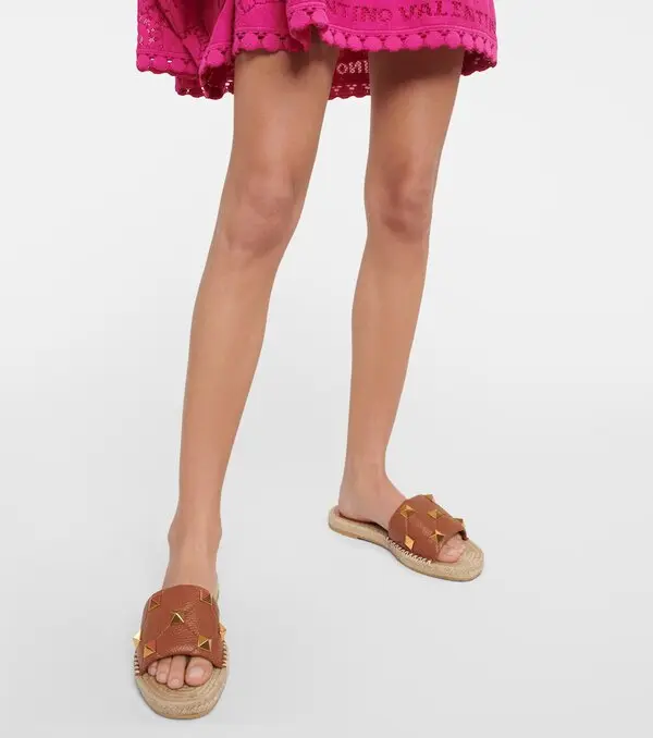 Valentino Garavani Roman Stud Leather And Raffia Slides