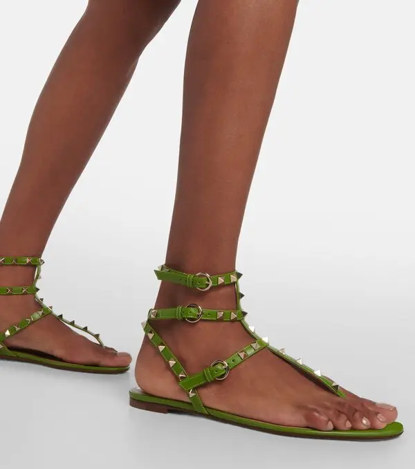 Valentino Garavani Rockstud Leather Sandals - Green