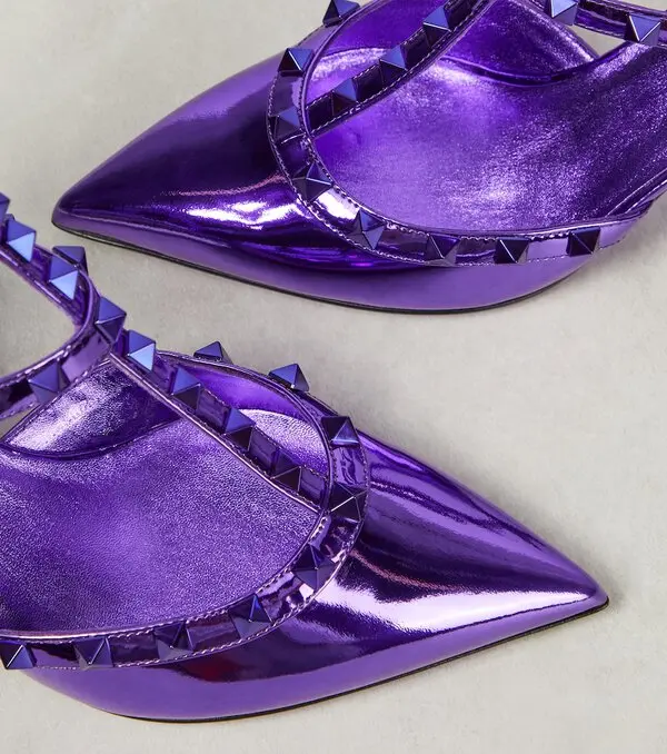 Valentino Garavani Rockstud Patent Leather Pumps - Purple