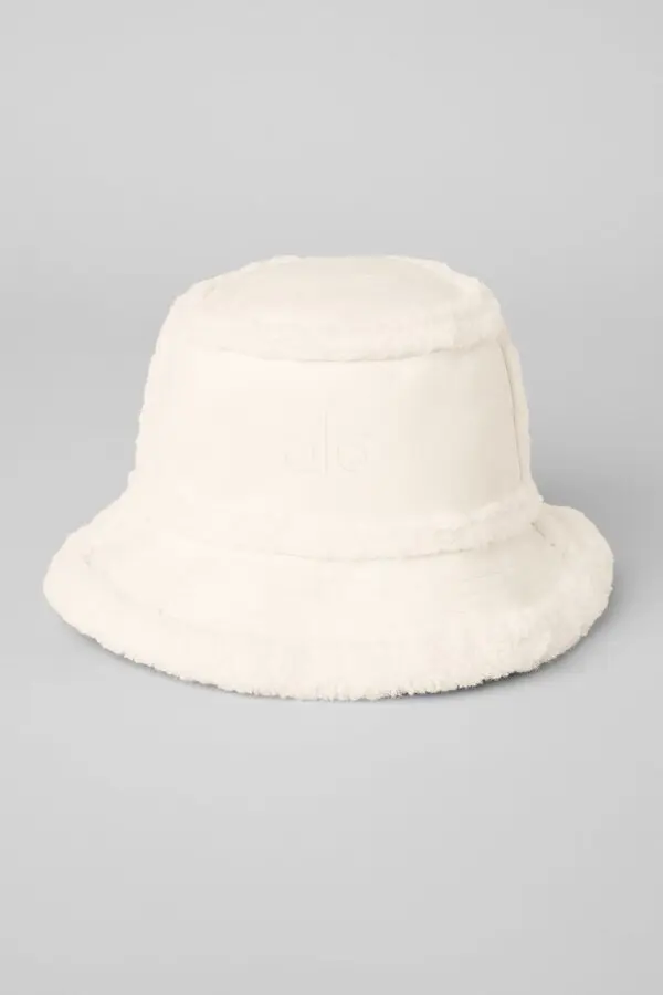 Alo Yoga Bucket Hat With Sherpa Trim - Ivory
