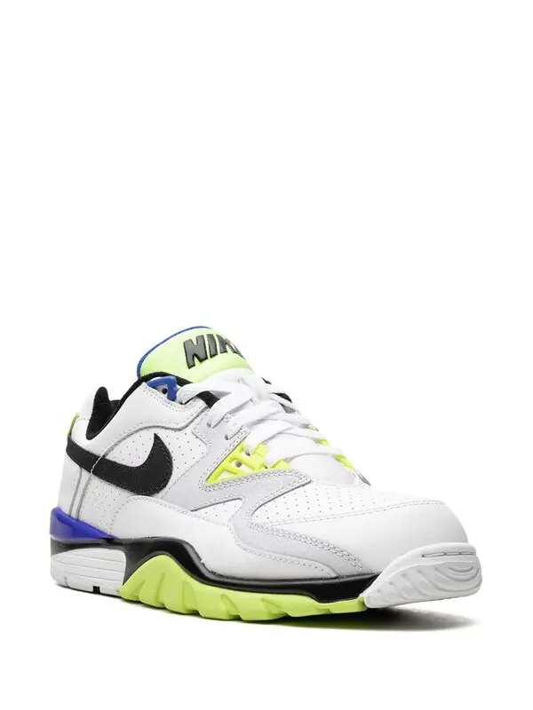 Nike Air Cross Trainer 3 Low Sneakers