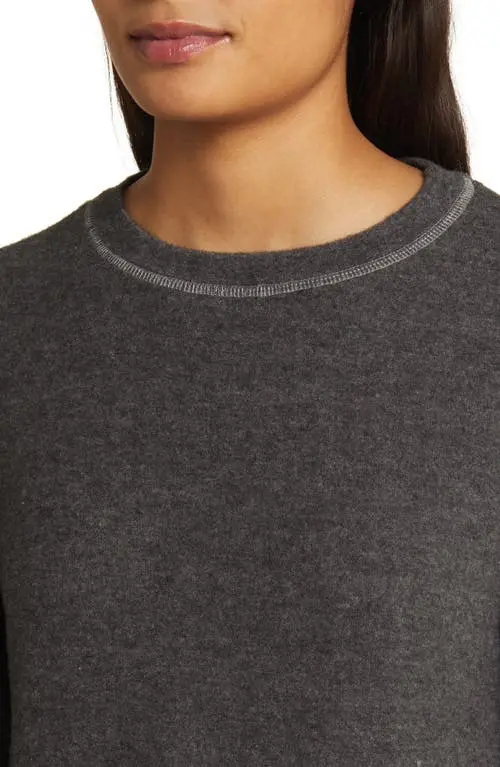 Loveappella Crewneck Long Sleeve Top