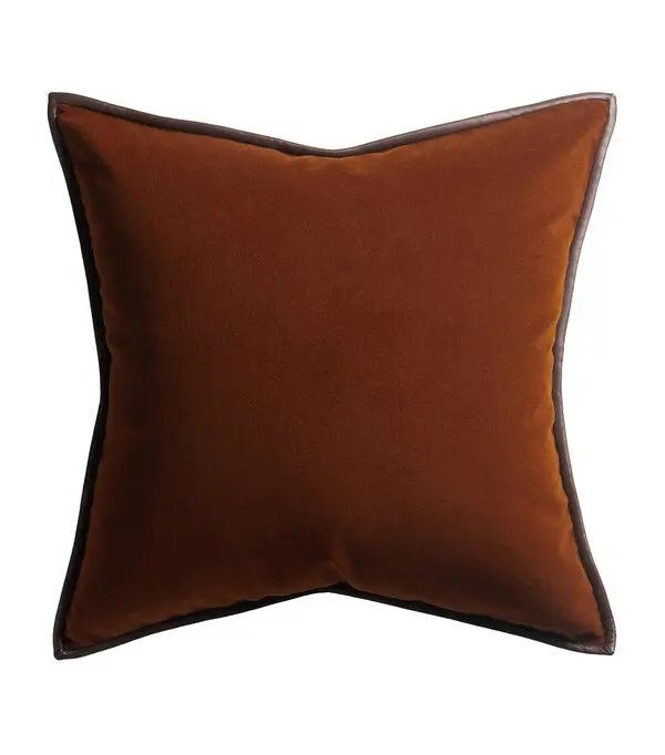DE LE CUONA Merino Velvet Cushion - Orange