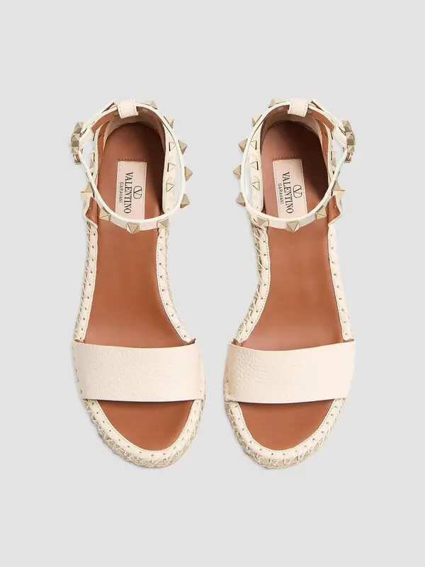 Valentino Garavani Double Rockstud Grainy Calfskin Wedges 105mm - Light Ivory