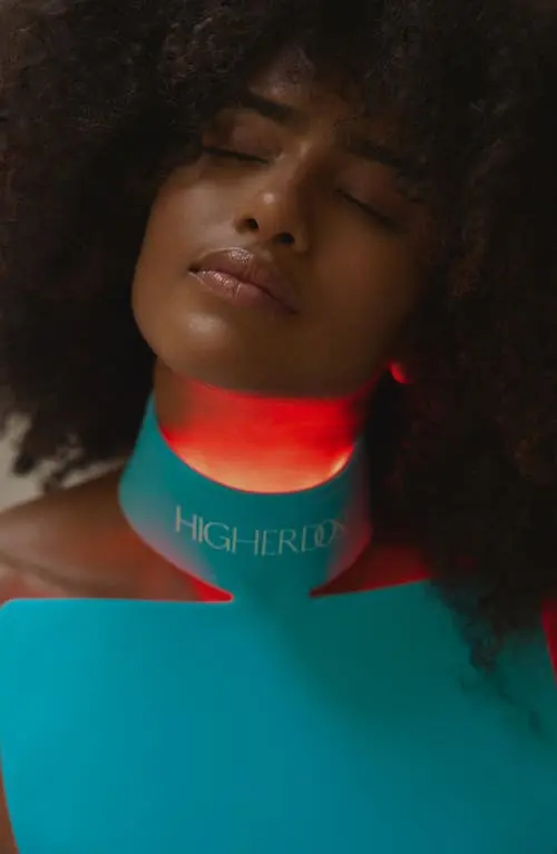 HIGHERDOSE Red Light Neck Enhancer - Blue