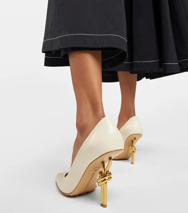 Bottega Veneta Knot Leather Pumps - White