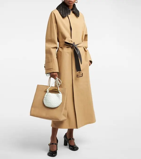 Bottega Veneta The Small Leather Shopping Bag