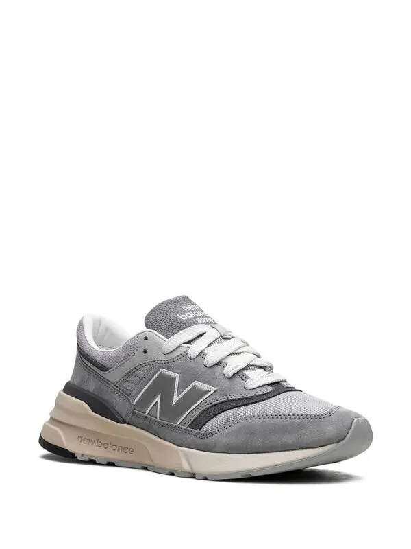 NEW BALANCE 997r Sneakers - Grey