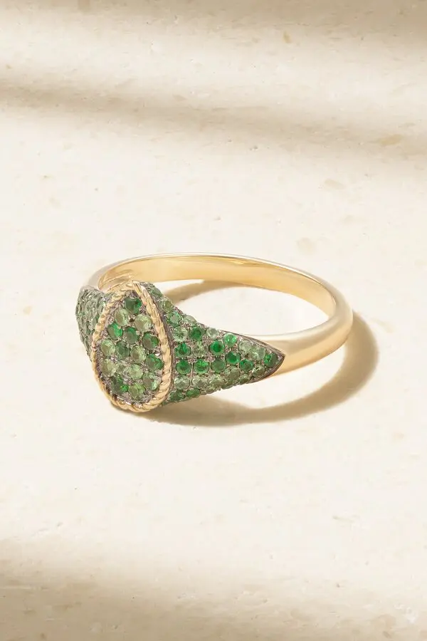 Yvonne Léon Baby Chevaliere 9-karat Tsavorite Ring - Gold
